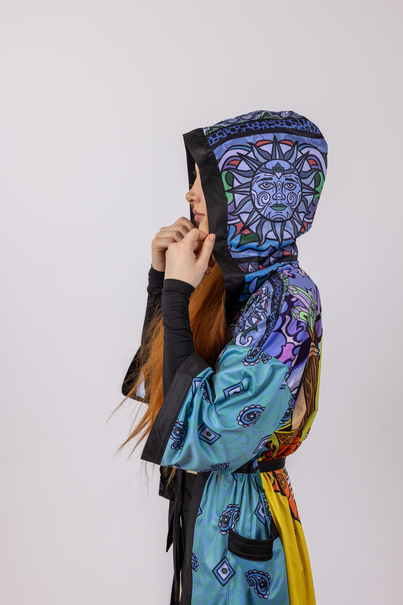 Ellie Paisley - 2024 Official Sol Shine Wizard Hooded Robe – Ground Score