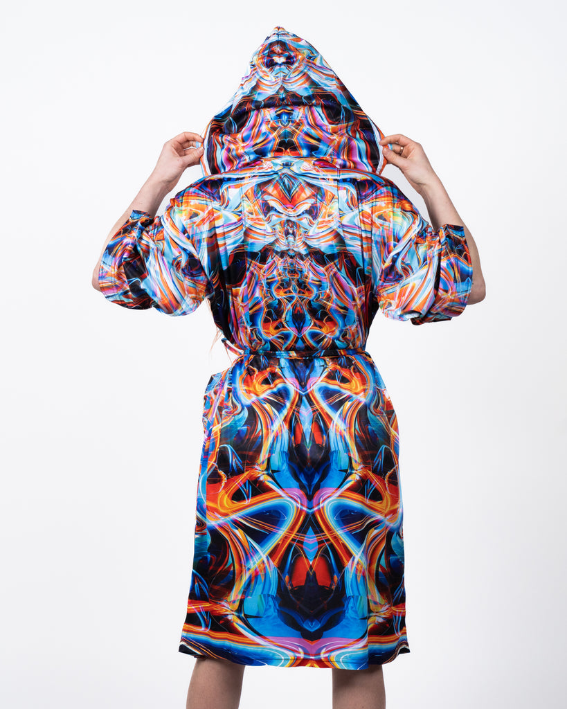 Johnathan Singer - Universal Energy Shift Hooded Robe (LE 100) – Ground ...